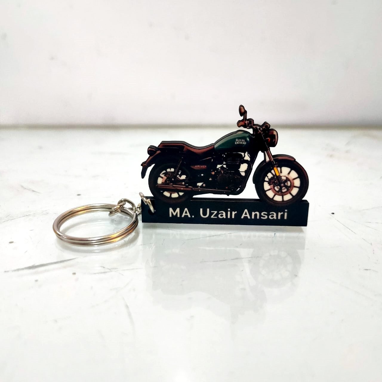 Best Royal Enfield meteor 350 fireball green Keychain 2022 – Osiyankart